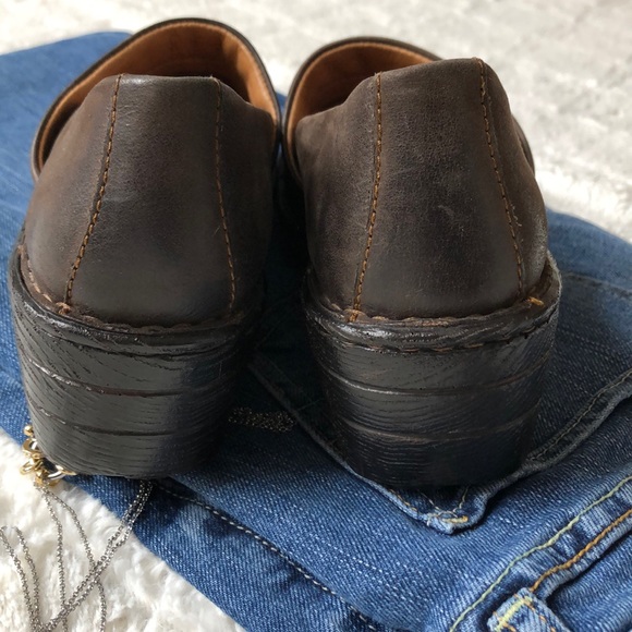 Born | Shoes | 7 Born Brown Leather Clogs 2 Inch Heel | Poshmark